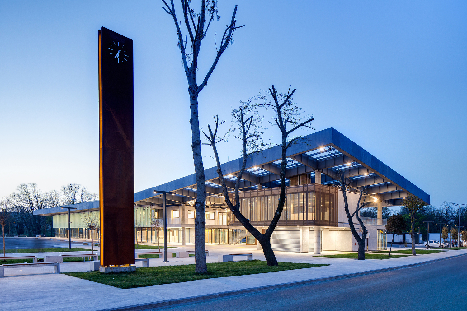 018_LBS_NIGHT_VIEW - Modern Design